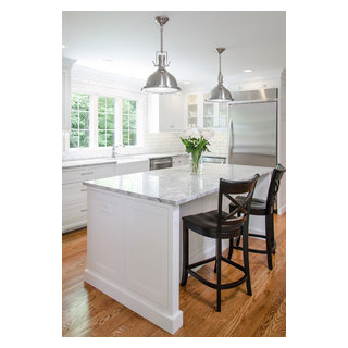 Farmhouse Kitchen in Richmond, Virginia - Farmhouse - Kitchen ...