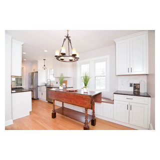 Farmhouse Kitchen - Farmhouse - Kitchen - DC Metro - by Oh So Chic ...