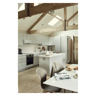 First floor dining area and kitchen unit of Coach House - Industrial ...