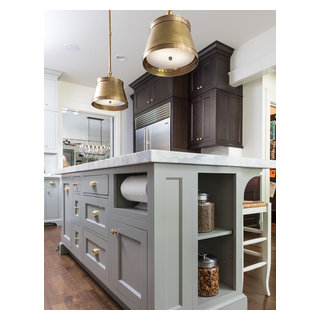 Fit for a Queen - Transitional - Kitchen - Detroit - by Meadowlark ...