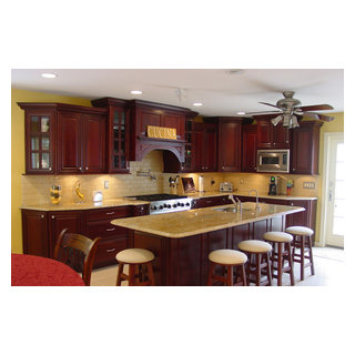 Five Star Kitchens Portfolio - Traditional - Kitchen - New York - by ...