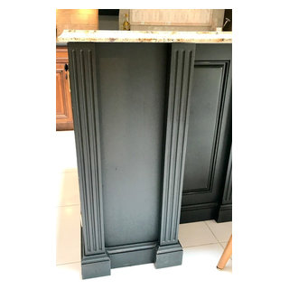 Fluted Corners - Traditional - Kitchen - St Louis - by NEST | Houzz