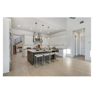 Flying J Residence - Transitional - Kitchen - Austin - by Cornerstone ...