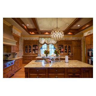 Fox Cub Traditional Kitchen - Traditional - Kitchen - Cincinnati - by ...