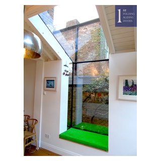 Frameless Glass Window Seats and Vertical Frameless Glass Window ...