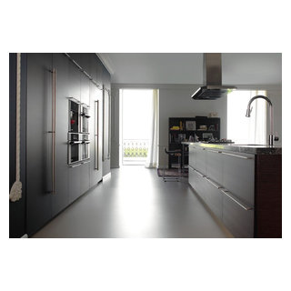 Francesca's Kitchen - Contemporary - Kitchen - Austin - by KUCHENALIA ...