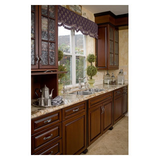 French Accents in Southern California Kitchen - Traditional - Kitchen ...