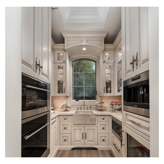 Butler's Pantry - Transitional - Kitchen - Phoenix - by Fratantoni ...