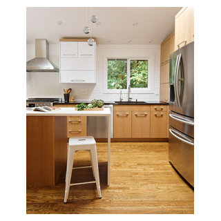 Function & Style: Modern Kitchen Redesign - Modern - Küche - Seattle ...