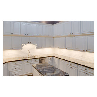 Fusion Quartzite Countertop in Houston - Traditional - Kitchen ...