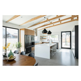 Gable House - Contemporary - Kitchen - Phoenix - by WeBuild Residential ...