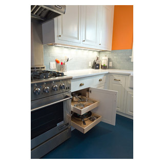 Garfield Kitchen - Traditional - Kitchen - Portland - by Salmon Built ...