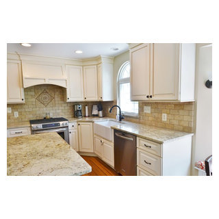 Gilbert kitchen - Traditional - Kitchen - St Louis - by Remodeling and ...