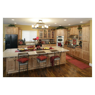 Ginger Kitchen - Traditional - Kitchen - Salt Lake City - by AWA ...