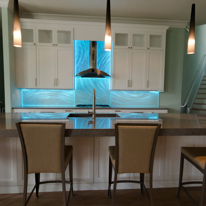 Textured Glass Backsplash - Photos & Ideas | Houzz