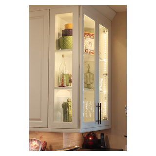 Glass Cabinet with Glass Doors and Glass End - Traditional - Kitchen ...