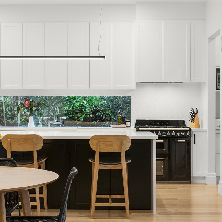 75 Most Popular 75 Beautiful Kitchen with Window Splashback Ideas ...