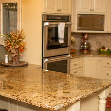 75 French Country Kitchen Ideas You'll Love - March, 2024 | Houzz