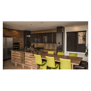 Gorgeous Modern Kitchen in Oakville - Modern - Kitchen - Toronto - by ...