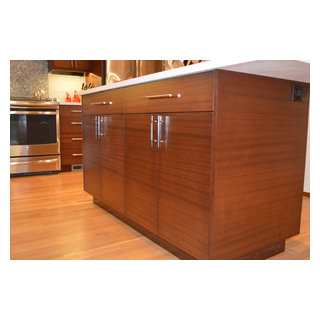 Grain Matched Sapele Contemporary Kitchen - Contemporary - Kitchen ...