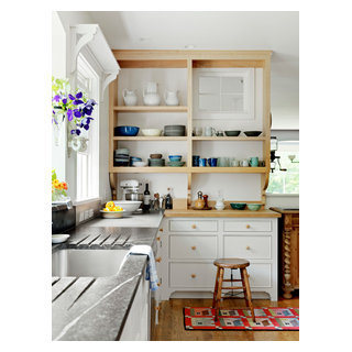 Greek Revival Farmhouse - Farmhouse - Kitchen - Burlington - by ...