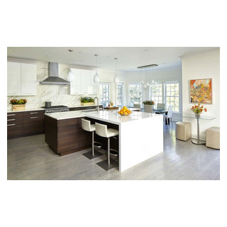 GREENWICH CT - Fumed Oak - Contemporary - Kitchen - New York - by DEANE ...