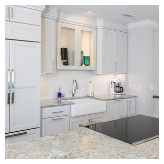 Gulf Coast Condo Kitchen - Beach Style - Kitchen - by Cambria | Houzz