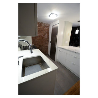 Gulley Kitchen - Modern - Kitchen - New York - by NYKB | Houzz
