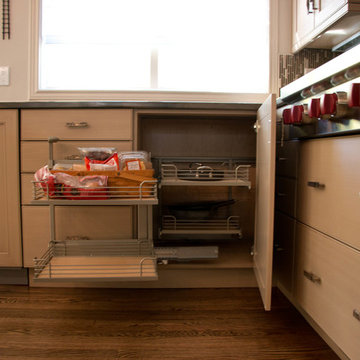 Hafele Magic Corner - Photos & Ideas | Houzz