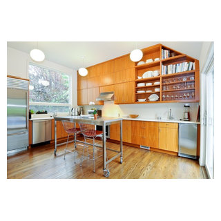 Hamptons House - Contemporary - Kitchen - New York - by Peter ...