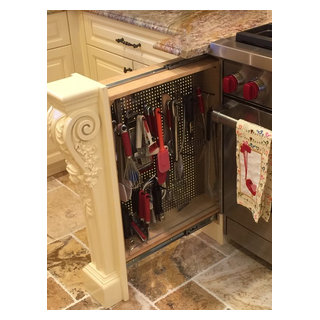 Handy kitchen gadget storage - Farmhouse - Kitchen - New York - by ...