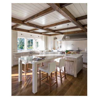 Harbor View - Beach Style - Kitchen - Boston - by Hutker Architects | Houzz