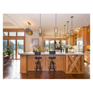 Harvest House - Rustic - Kitchen - Portland - by Fowler Home Design | Houzz