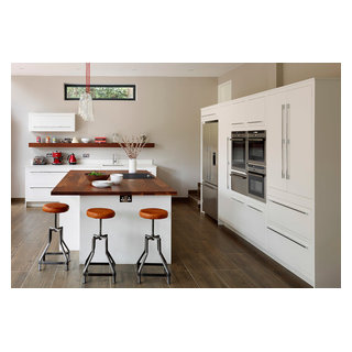 Harvey Jones - Linear Kitchens - Scandinavian - Kitchen - London - by ...