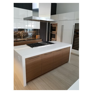 High - End Kitchen by VelArt - Modern - Kitchen - Miami - by Velart ...