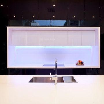 Jetsons Kitchen - Photos & Ideas | Houzz