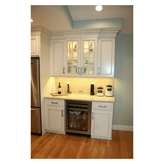 High Ranch Design - Traditional - Kitchen - New York - by Royal ...
