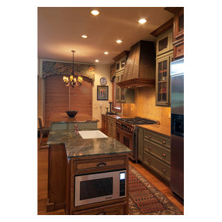 Highlands Cove - Traditional - Kitchen - Atlanta - by Lucas Patton ...
