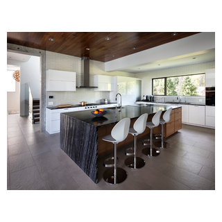 Highway House - Contemporary - Kitchen - New York - by Taylor Viazzo ...