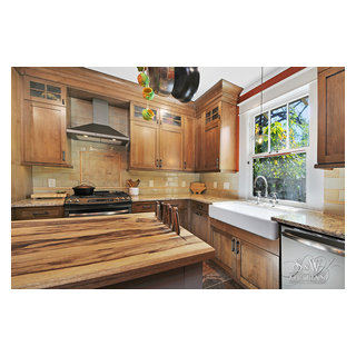 Historic Craftsman Bungalow - Craftsman - Kitchen - Tampa - by Parcels ...