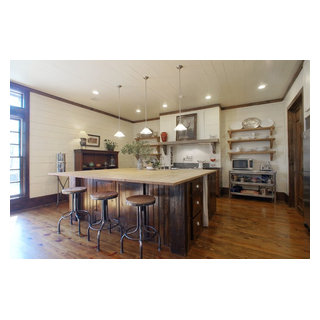 Historic House and Rustic Barn Remodel - Rustic - Kitchen - Dallas - by ...