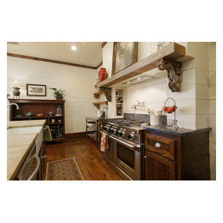 Historic House and Rustic Barn Remodel - Rustic - Kitchen - Dallas - by ...