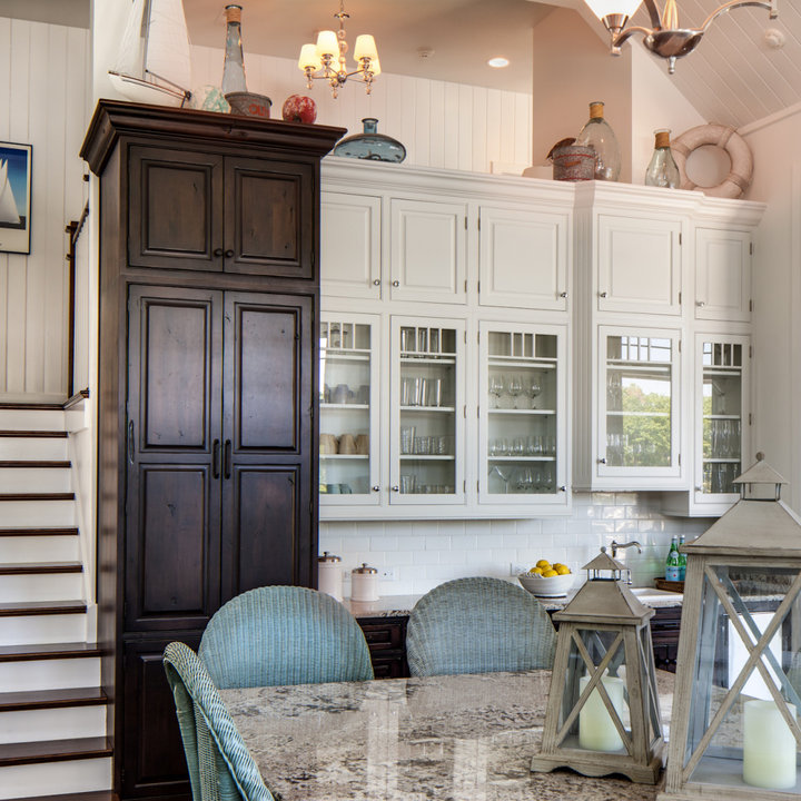 Lake House Kitchens - Photos & Ideas | Houzz