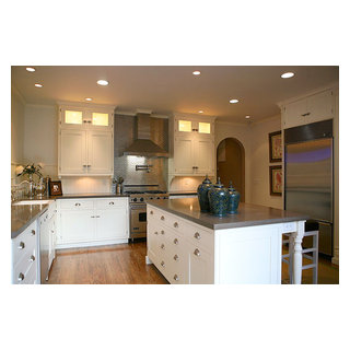 Hollywood - Traditional - Kitchen - Los Angeles - by Hollywood Sierra ...