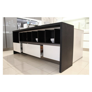 in-toto Loughton showroom displays - Contemporary - Kitchen - Essex ...
