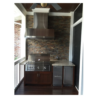 Indoor and Outdoor Kitchen - Florida Panhandle - Classique Chic ...