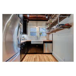 Industrial Retro Kitchen Urbana - Industrial - Kitchen - Chicago - by ...