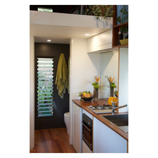 Inner-city suburban tiny house - Contemporary - Kitchen - Brisbane - by ...