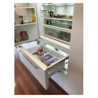 Integrated Fridge - Modern - Kitchen - Sydney - by Brads Joinery | Houzz