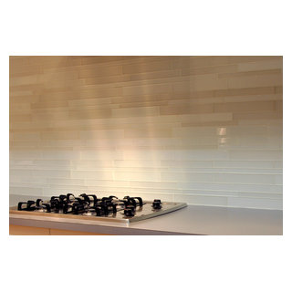 Interstyle Glass Tile - Modern - Kitchen - San Francisco - by ...